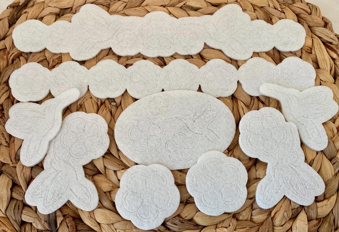 Hummingbird Regalia Beading Pattern, Beading Designs, Felt#71 Beading ...