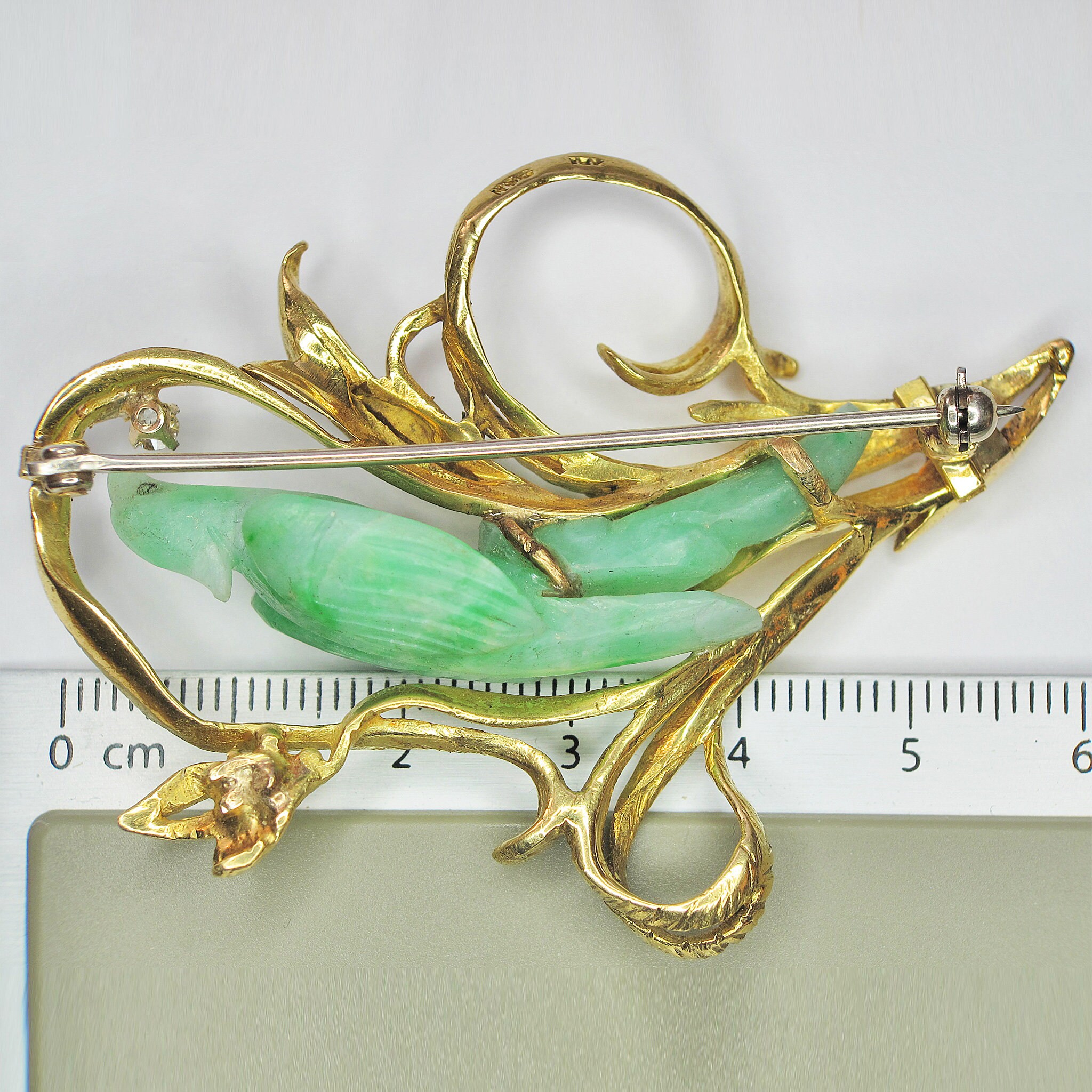 Green Jadeite Bird 18K Gold Pin With Accent Diamond - Etsy