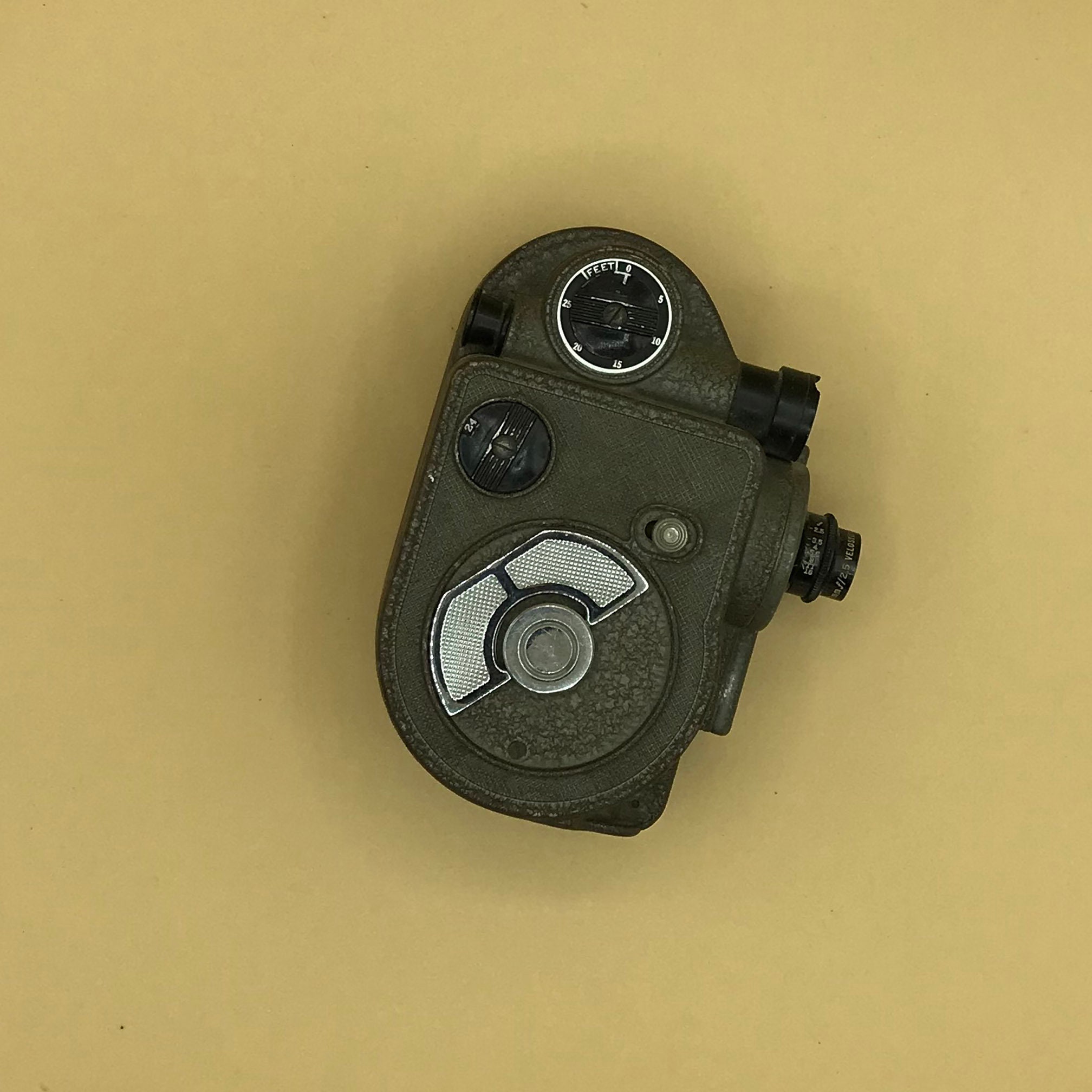 Vintage Revere Model 88 Movie Camera - Etsy