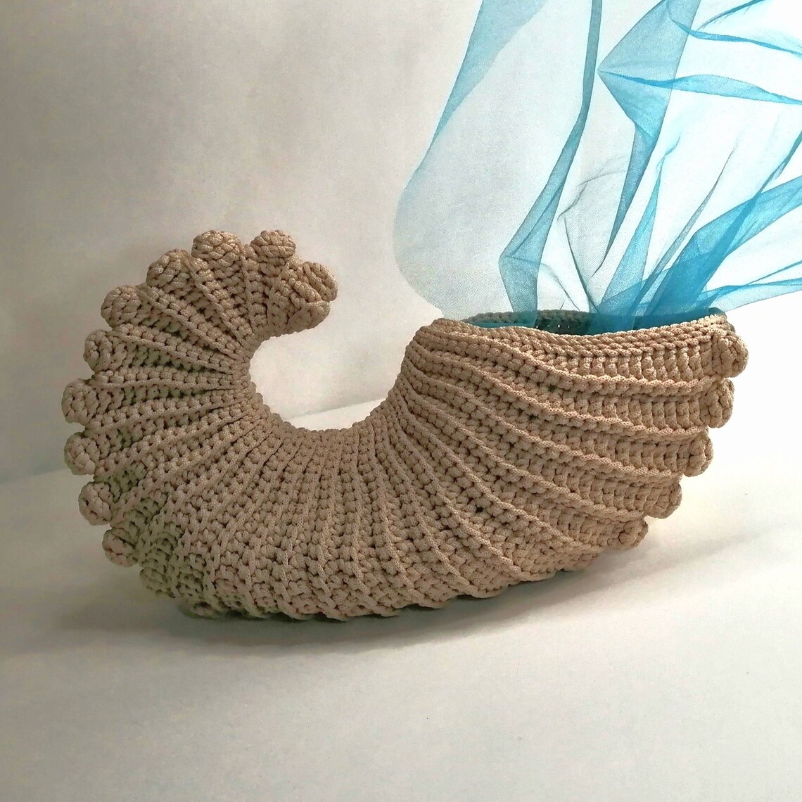 Curved Shell Crochet Basket PDF Pattern and Photo Tutorial. | Etsy