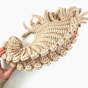 Curved Shell Crochet Basket PDF Pattern and Photo Tutorial. | Etsy