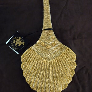 Large Bridal Wristlet, Wedding Clutch, Shell Shaped Beaded Bridal ...