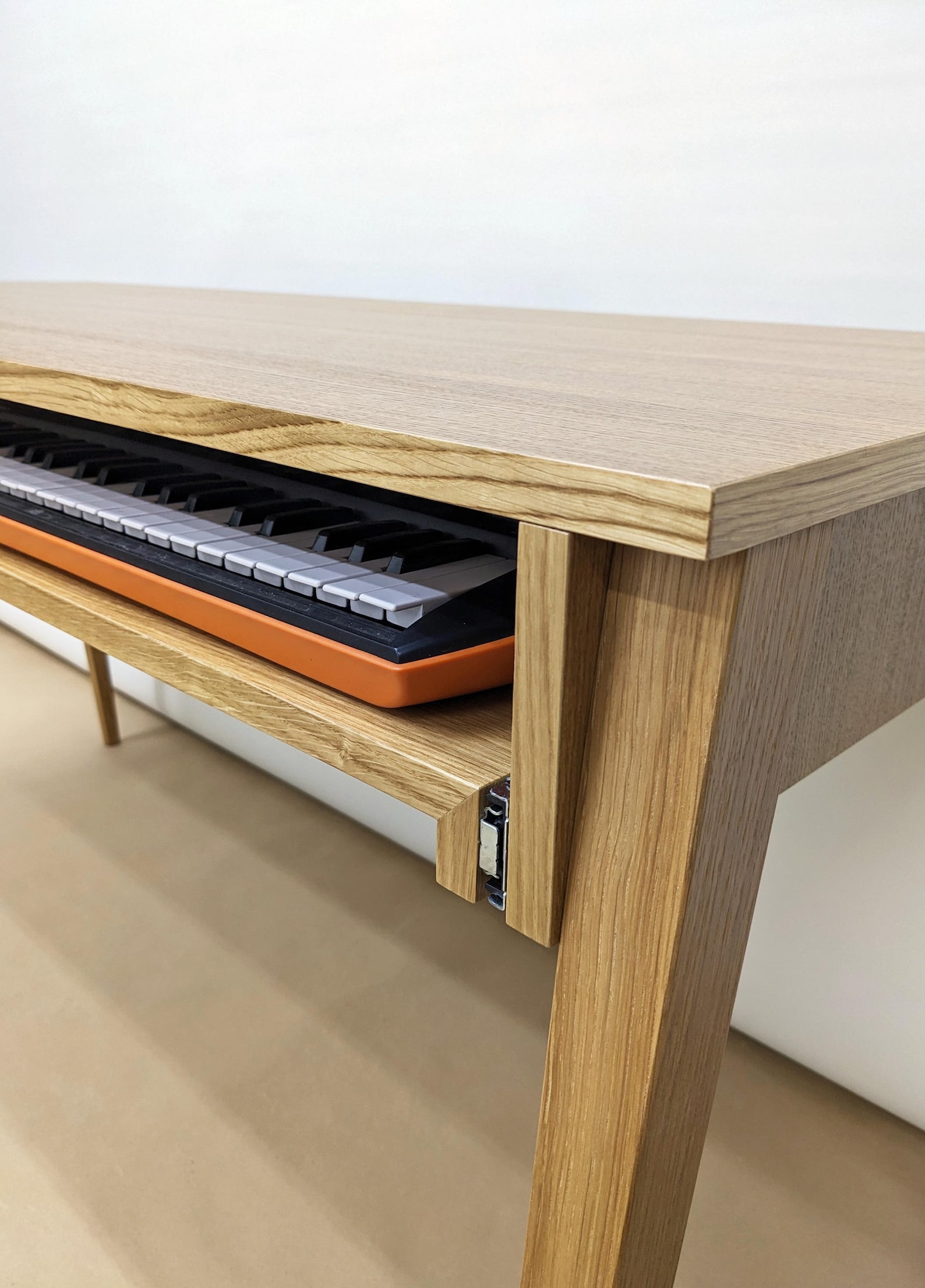 STUDIO DESK, Custom Sound Recording Table, Wood Furniture, Oak Veneered ...