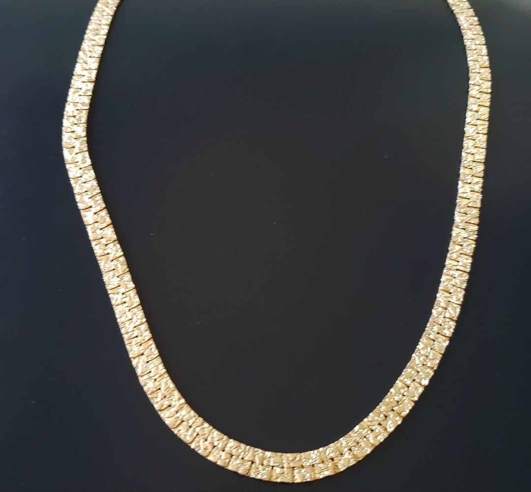 Gold Ton Vintage Texture Necklace. Long Gold Ton Chain Necklace ...