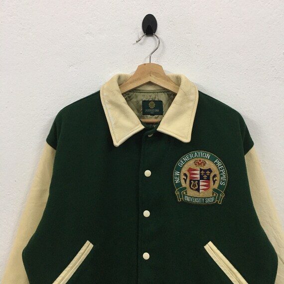 Rare Vintage University Shop All Logo Embroidery Vars… - Gem