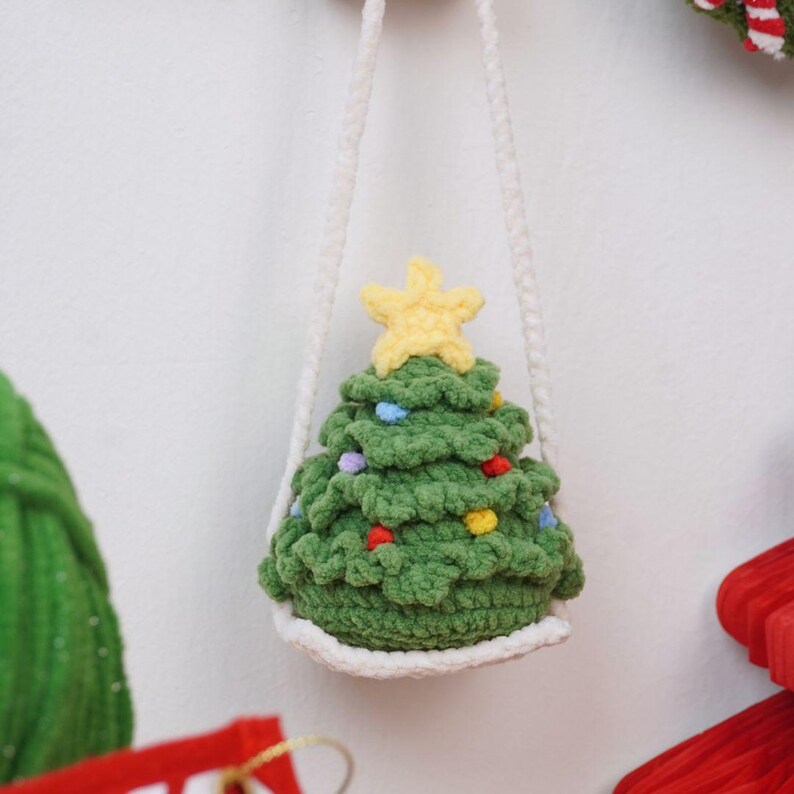 Pine Tree on Swing Car Hanging Crochet Pattern, Christmas Car Hanging ...