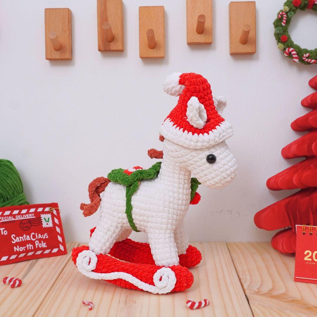 Rocking Horse Low Sew Crochet Pattern, Christmas Horse Crochet Patterns ...