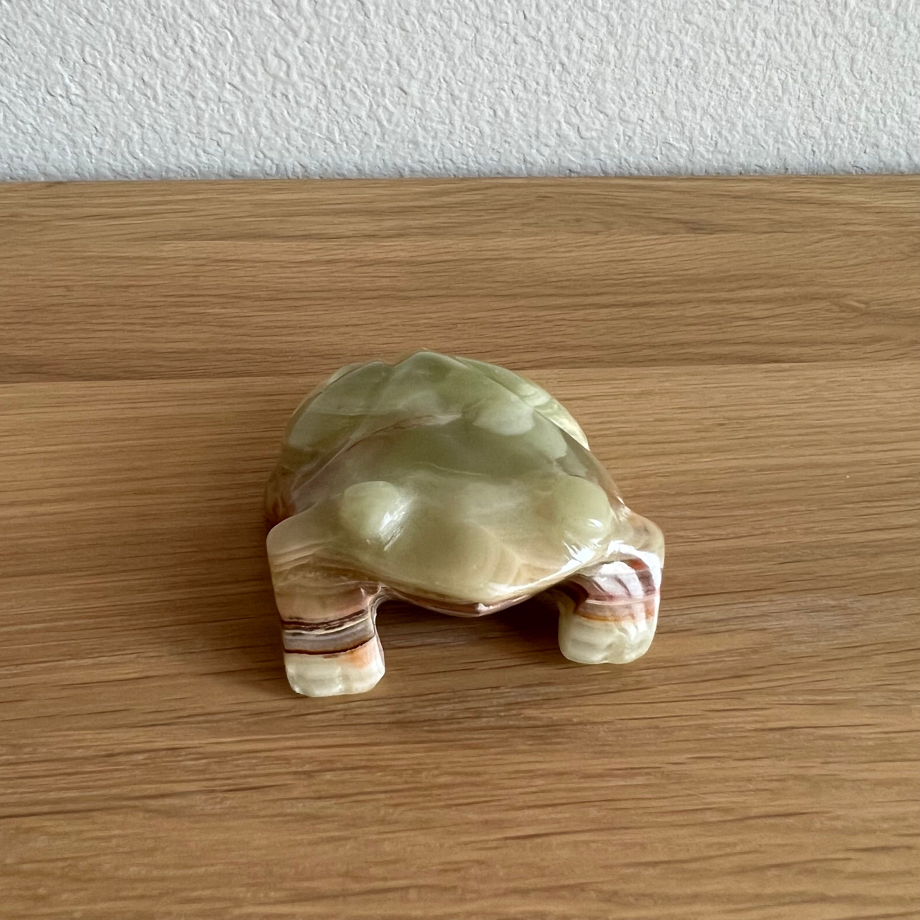 Vintage Hand-carved Onyx Frog / Stone Frog Sculpture Figurine ...