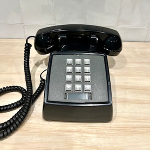 Western Electric 2500 Touchtone Desk Phone / Vintage Telephone UNTESTED ...