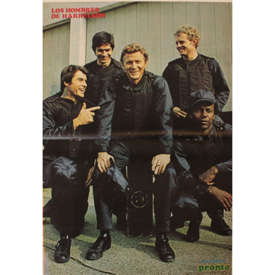 1977 S.W.A.T. TV Series Poster 15" X 10.25" (38 X 26.5 Cm.) Steve ...