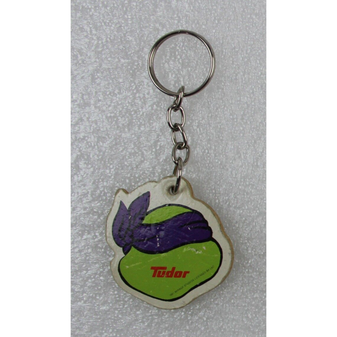 1991 TMNT DONATELLO Keychain 2" X 1.75" (5 X 4.5 Cm.) Spanish ...