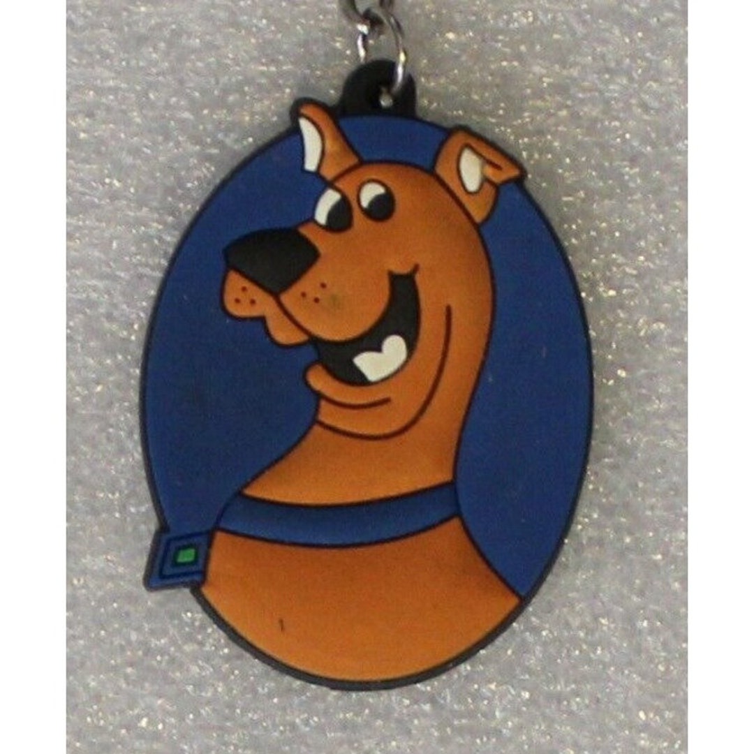 1980s SCOOBY DOO 4.25" Keychain Rubber Medallion + Metal Chain Hanna ...