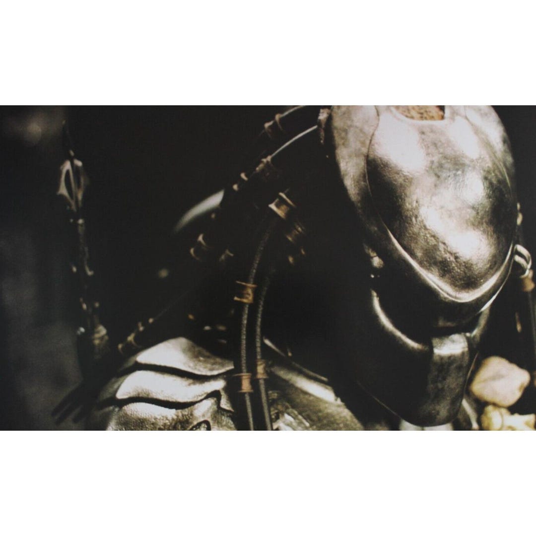 2004 ALIEN VS. PREDATOR Movie Lobby Card Paul W. S. Anderson 13.3" X 9. ...