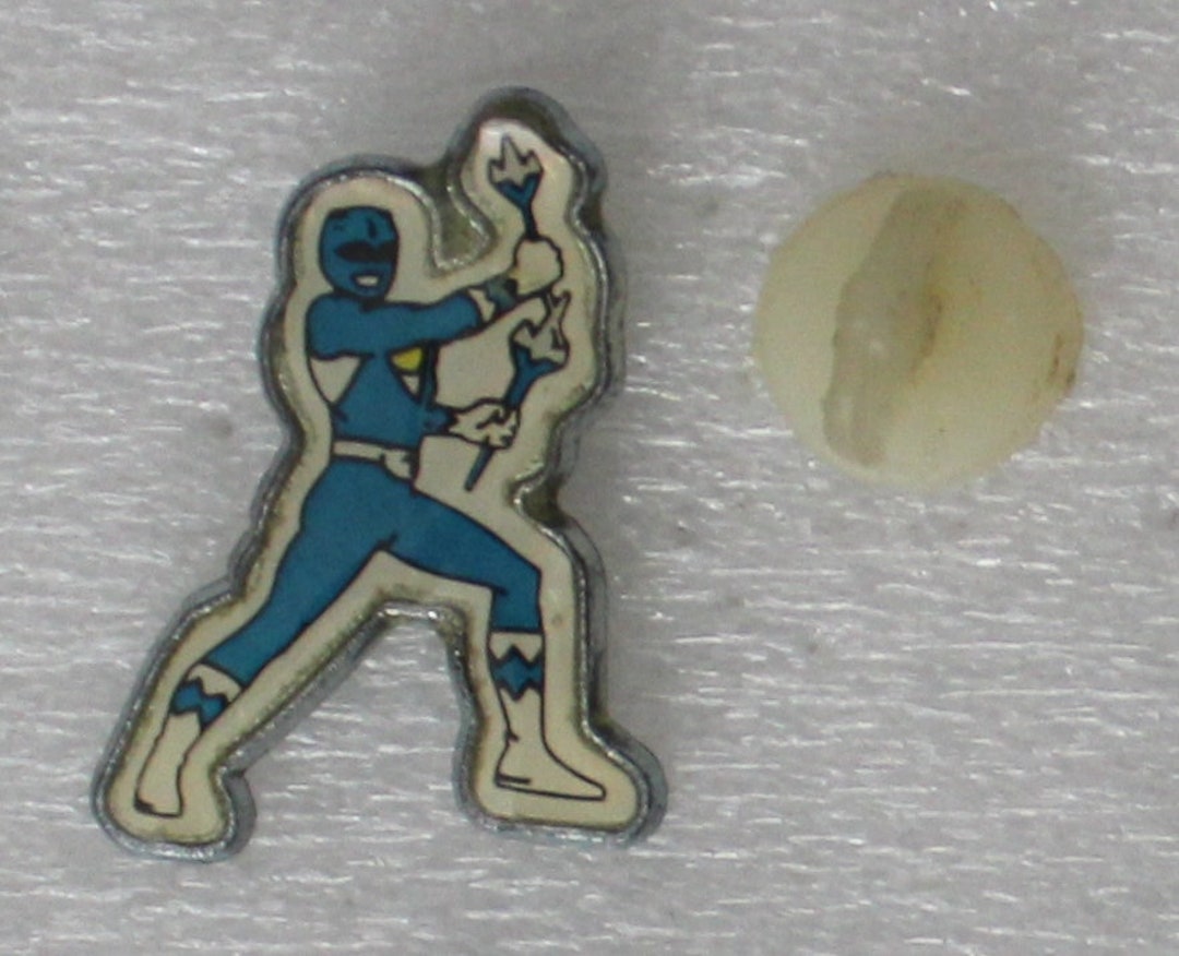 1995 BLUE RANGER Lapel Pin Power Rangers 3 X 2cm (1.2" X 0.8") Saban ...