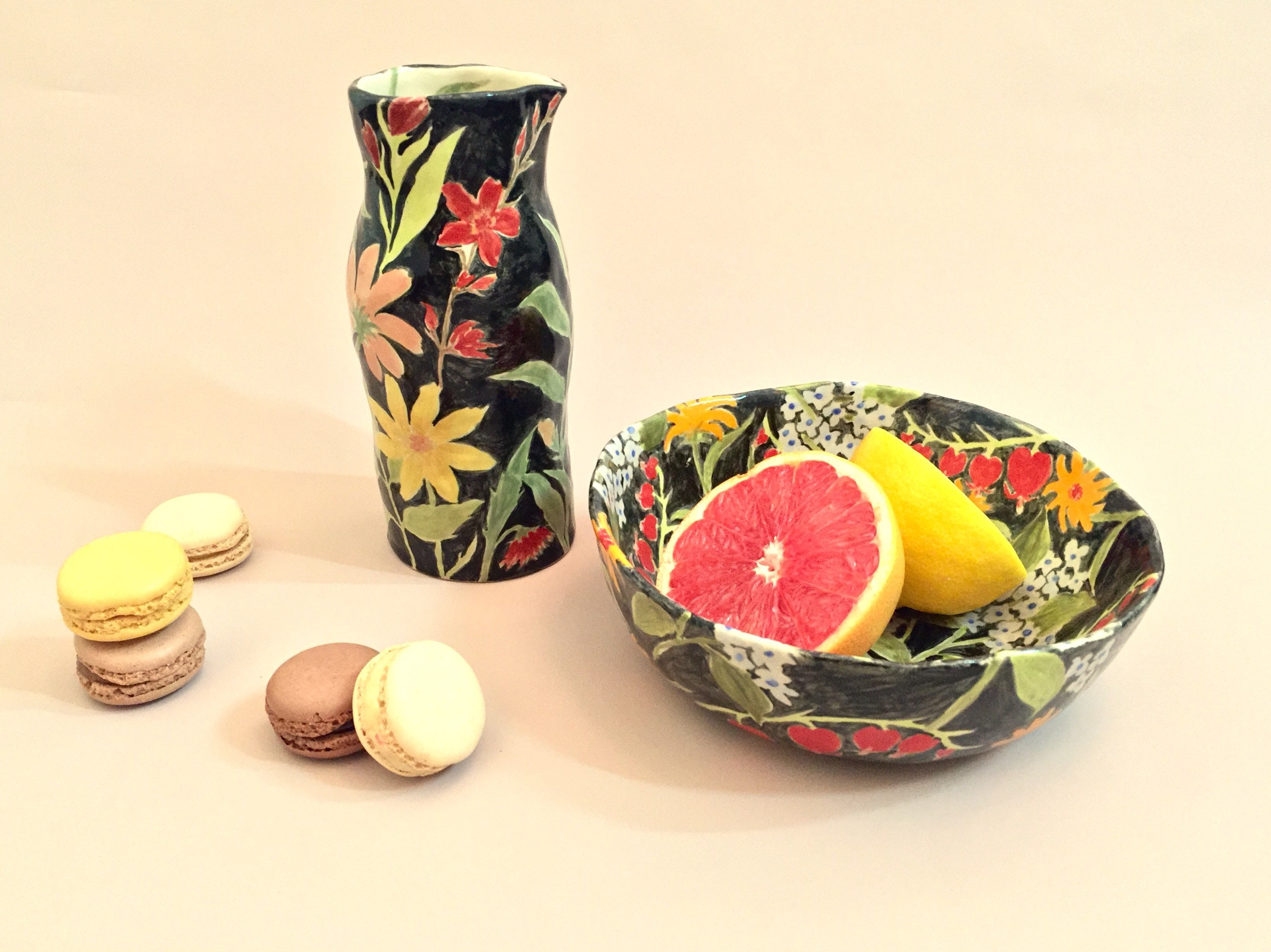 Bleeding Heart Round Bowl Ceramic Serving Bowls Serving - Etsy