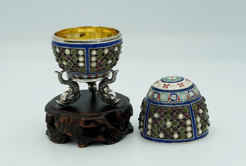 Colorful Peridot Egg Figurine With Fish Stand - Antique Style ...
