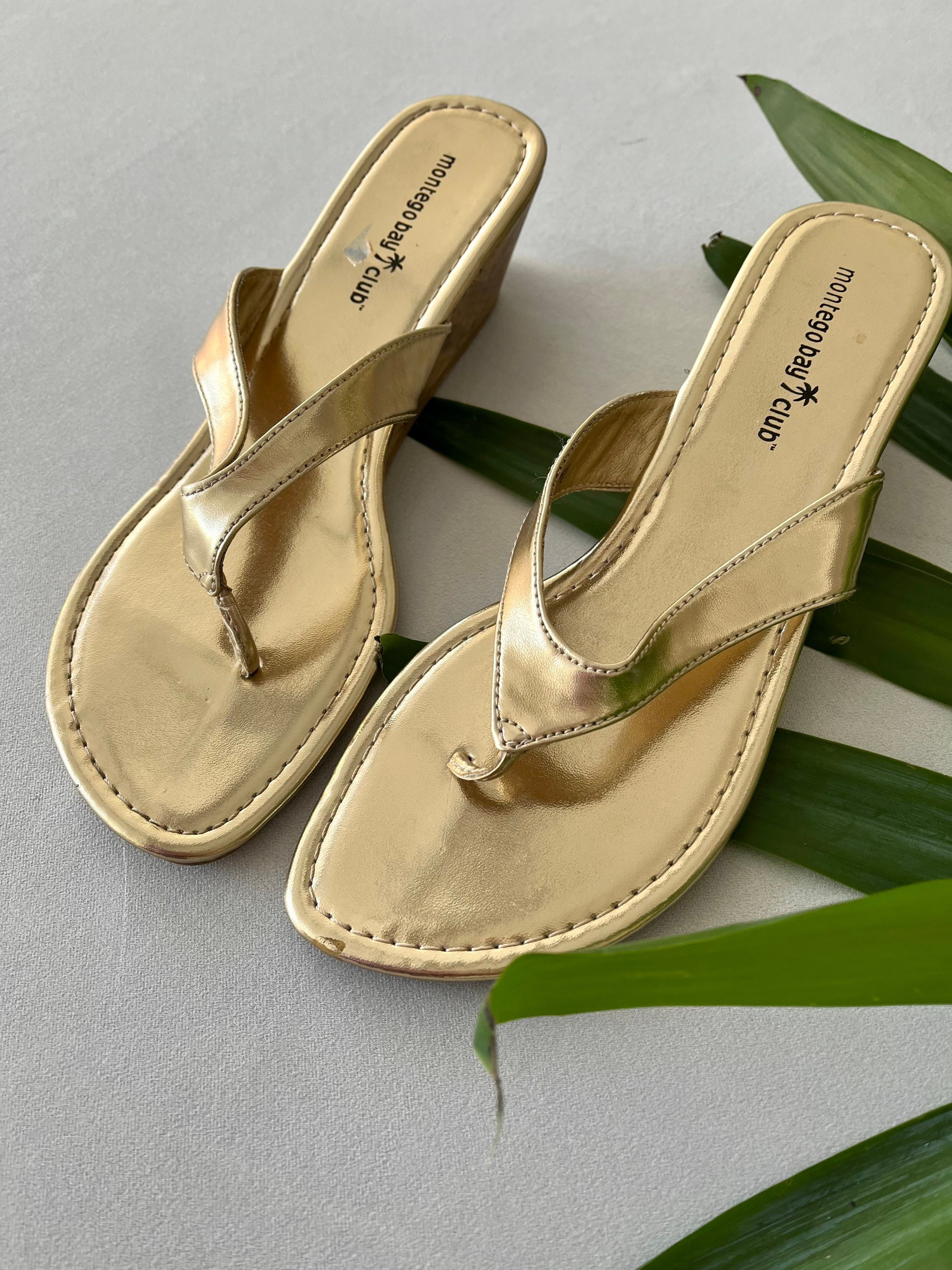 VINTAGE Metallic Wedge Flip Flop T-strap Sandal - Etsy