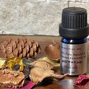Beeswax Absolute Essential Oil. 100% Cera Alba Pure and Natural ...