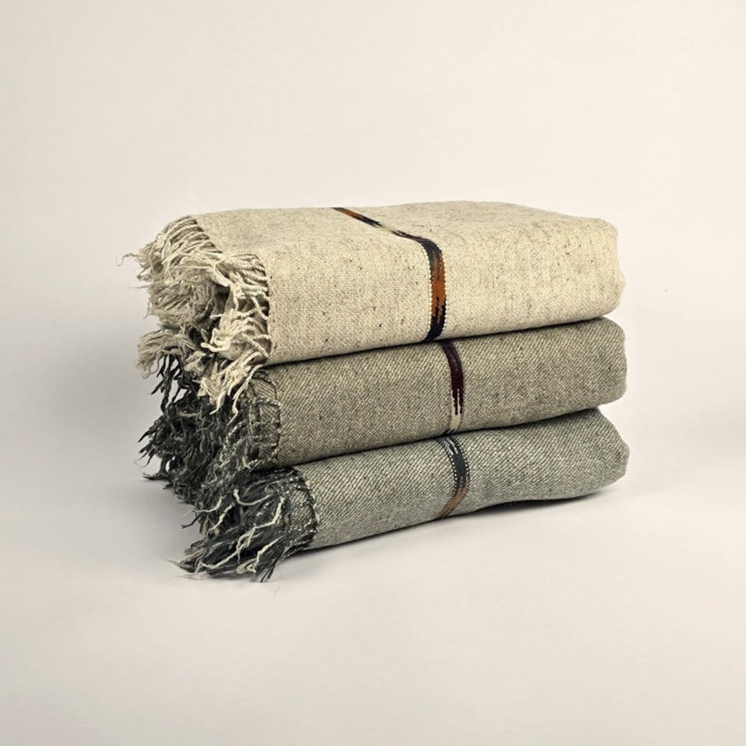 Handmade Afghan Tribal Patu Shawl - Body Wrap - Blanket - Patoo in Pure ...