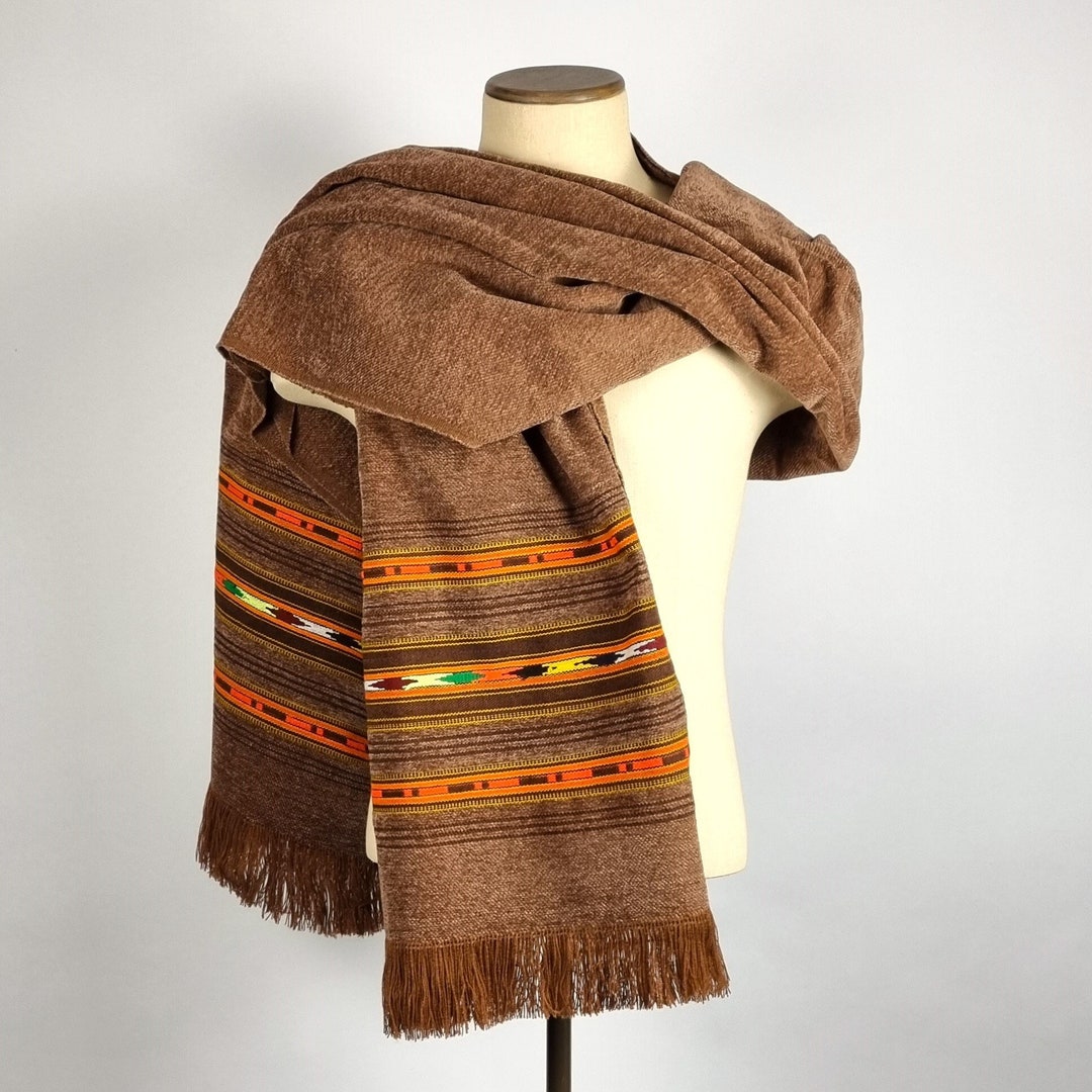 LAST PIECE: Trendy Handmade Patu Shawl Patoo Body Wrap Blanket in BROWN ...