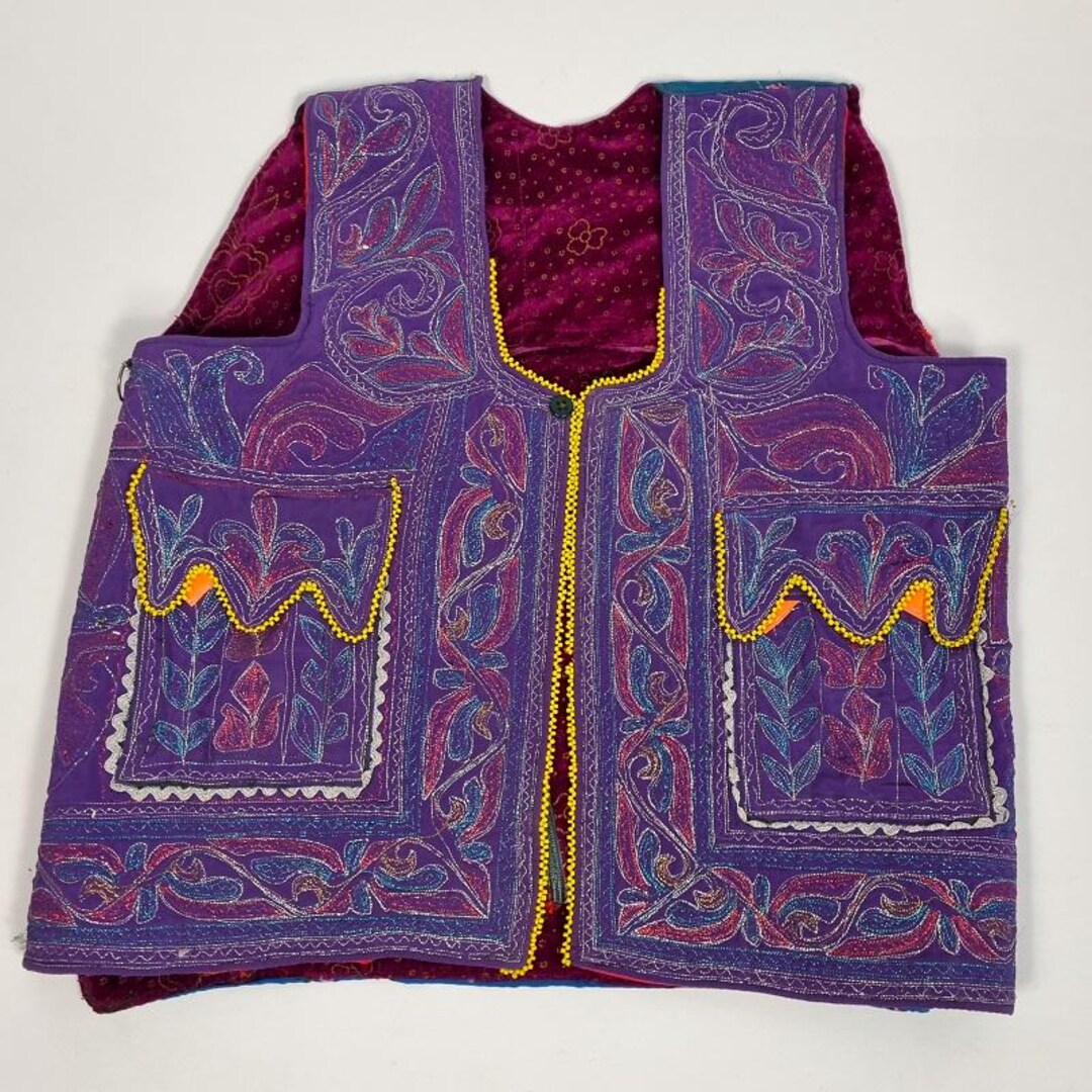 Vintage Sindh Embroidered Waistcoat: Tribal Festival Vest, Pakistan - Etsy