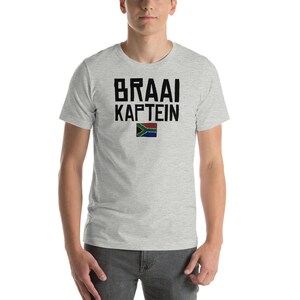 Braai Kaptein South Africa Family BBQ T-shirt | Nou Gaan Ons Braai ...