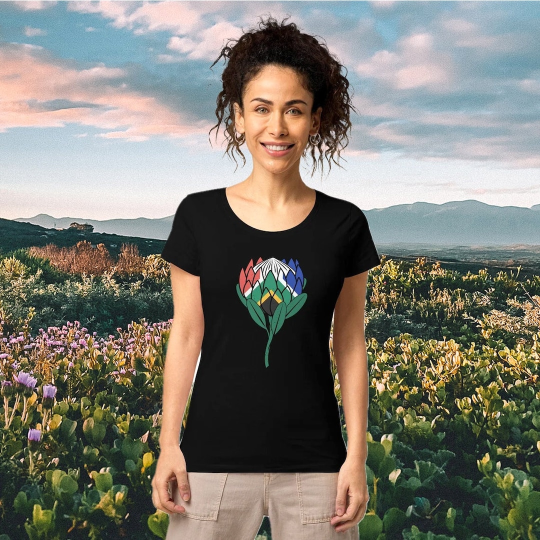 Protea Flower South Africa Flag Women’s T-shirt | National Symbol ...