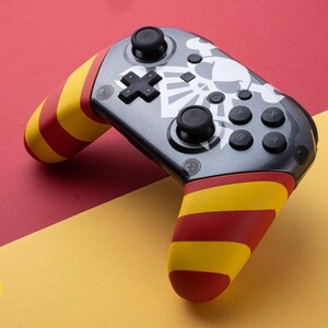 NEW Switch Pro Controller Henchman 800 / Robo-pirate / Rayman 2 Painted ...