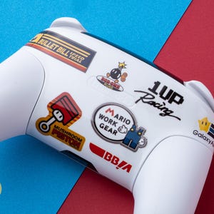 NEW Switch Pro Controller Mario Kart 8 / Sponsors Painted Shells ...