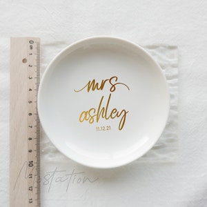 Personalized Mrs Ring Dish,custom Wedding Jewelry Dish,engagement Ring ...
