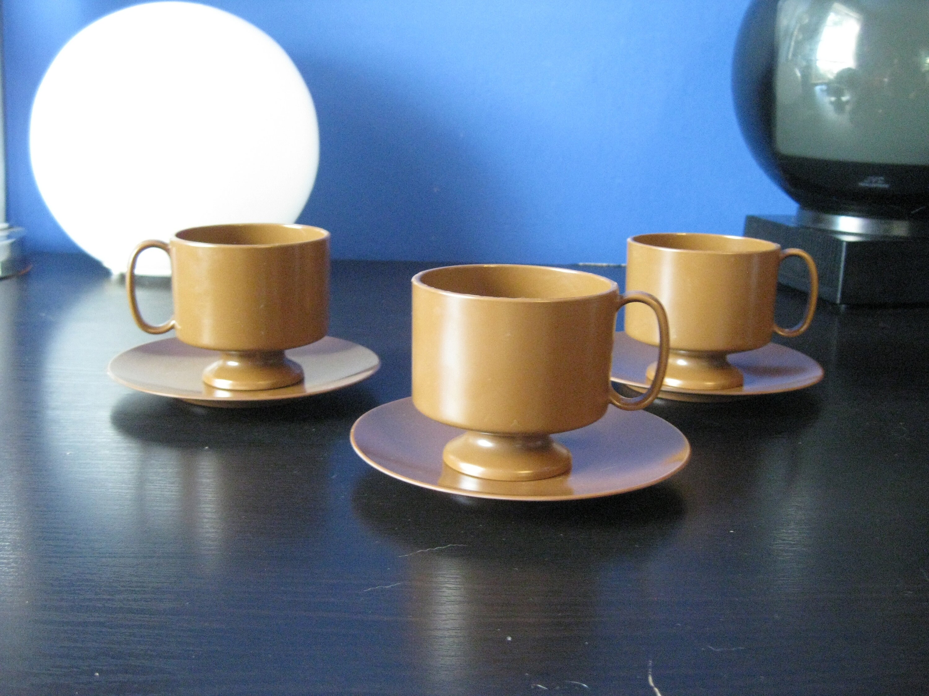 Midcentury Mod 60s 70s Brown Pedestal Footed Plastic Cups and Saucers ...