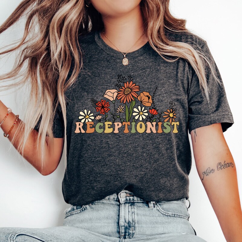 Receptionist - Etsy