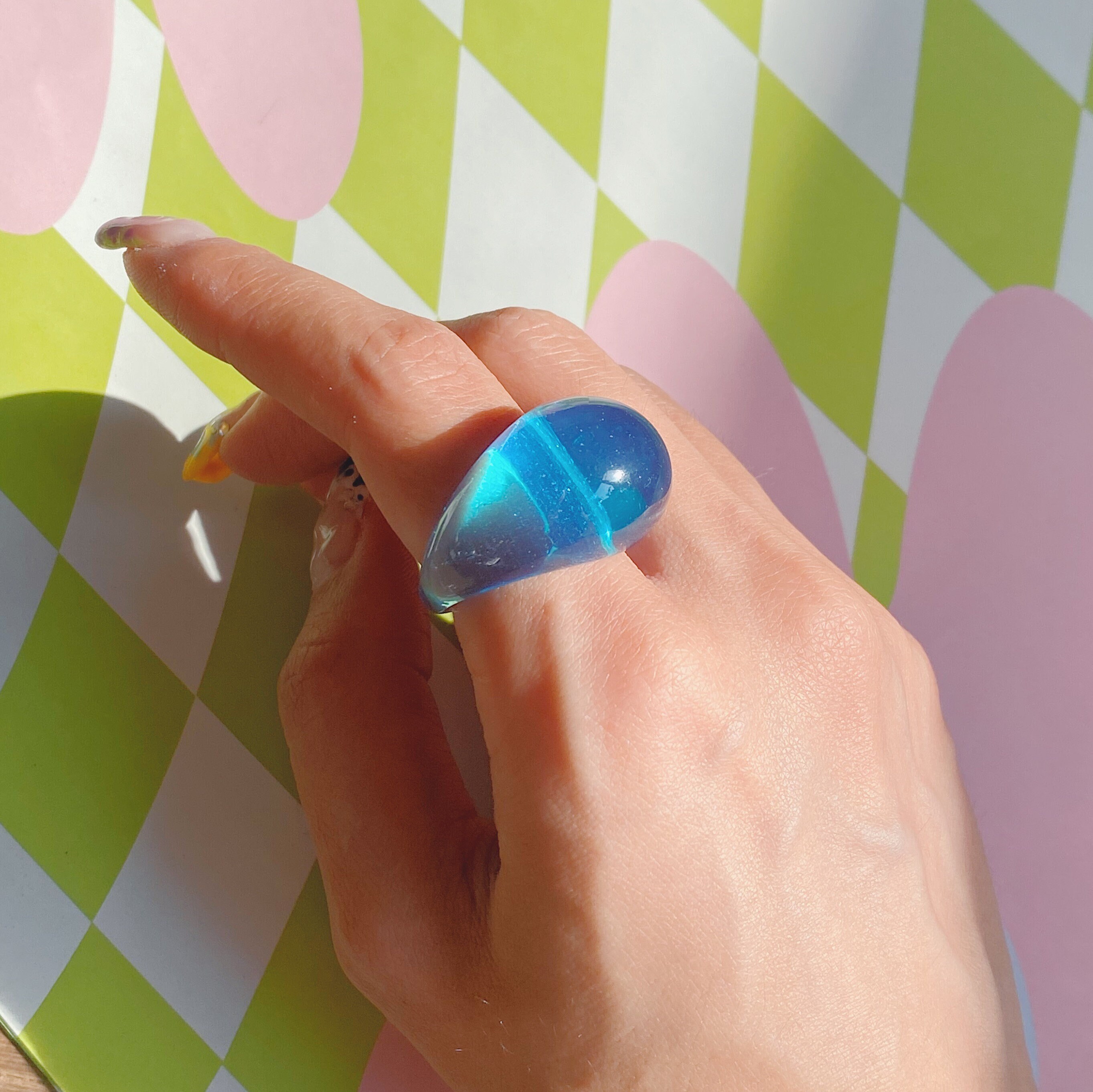 Chunky 90s Bubble Ring / 90s Ring / Chunky Rings / Resin Ring | Etsy