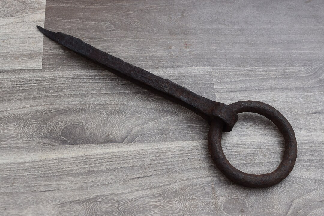 Vintage Horse Iron Tie Hitching Post Ring Handforged Barn Door Gate ...