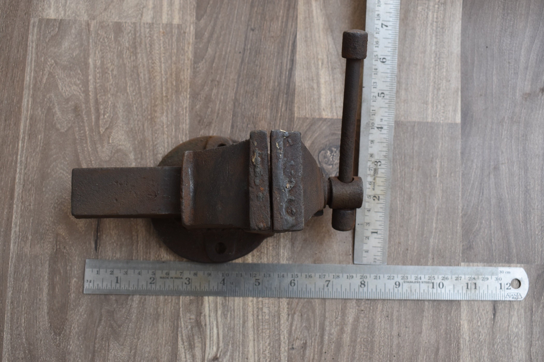 Vintage Iron Vice table bench Vice Jeweler Watchmaker | Etsy