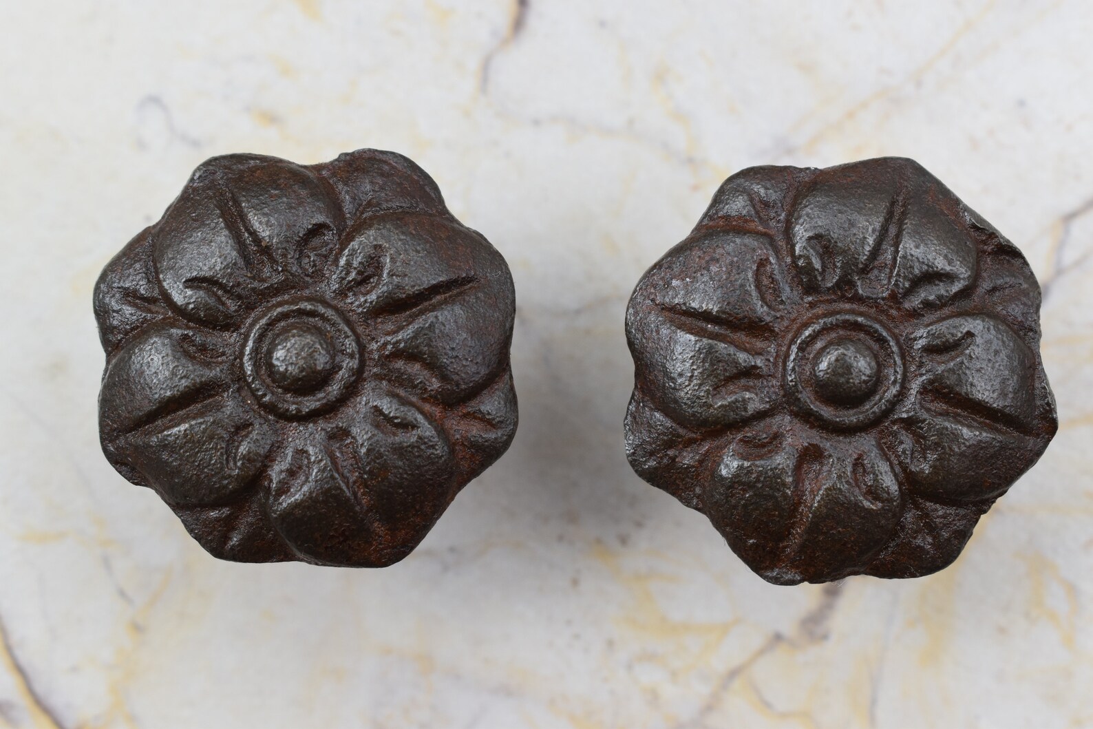 Vintage cast Iron door knobs cabinet cat drawer handles pull | Etsy