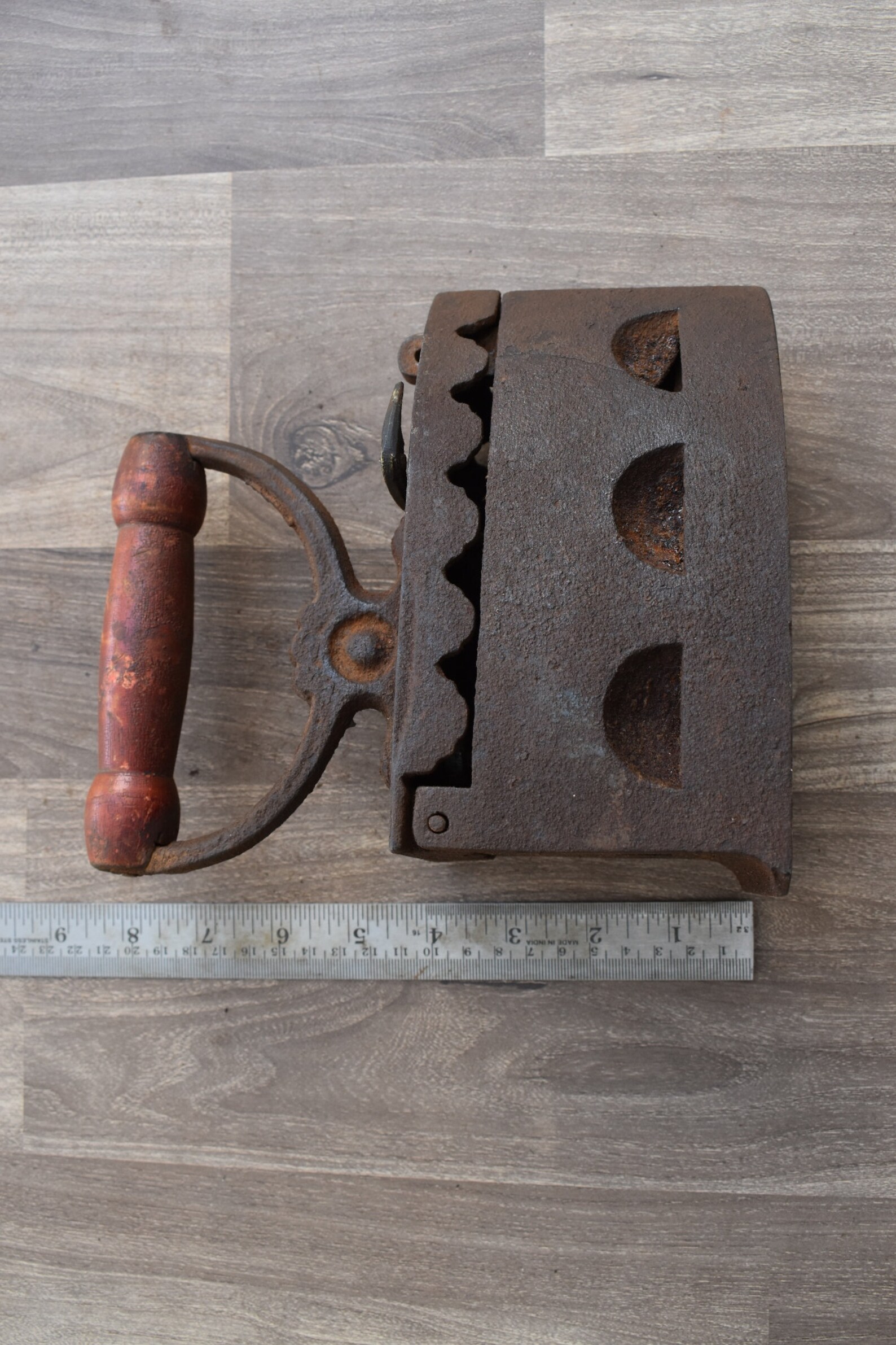 Vintage Old Wooden Handle Cast Iron Coal Ironing Clothe Press - Etsy