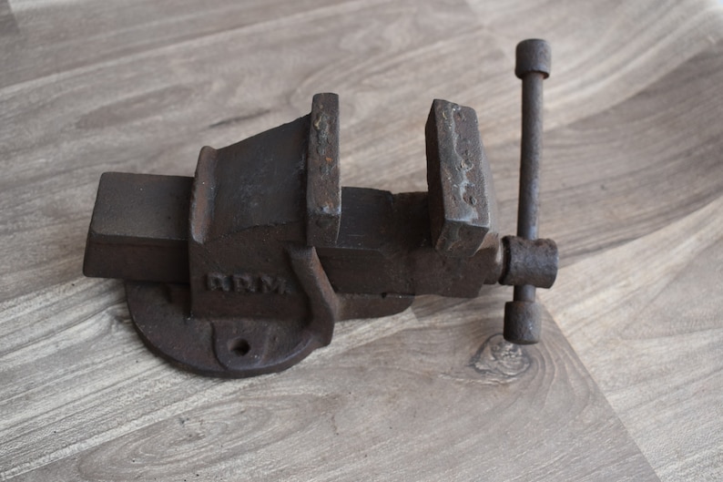 Vintage Iron Vice Table Bench Vice Jeweler Watchmaker - Etsy