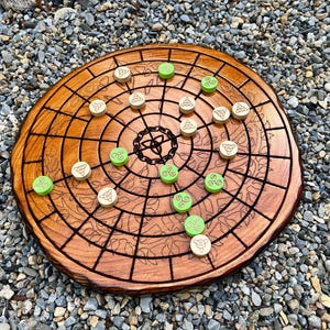 Fidchell | Ancient Celtic Irish Board Game | New Pieces - Etsy