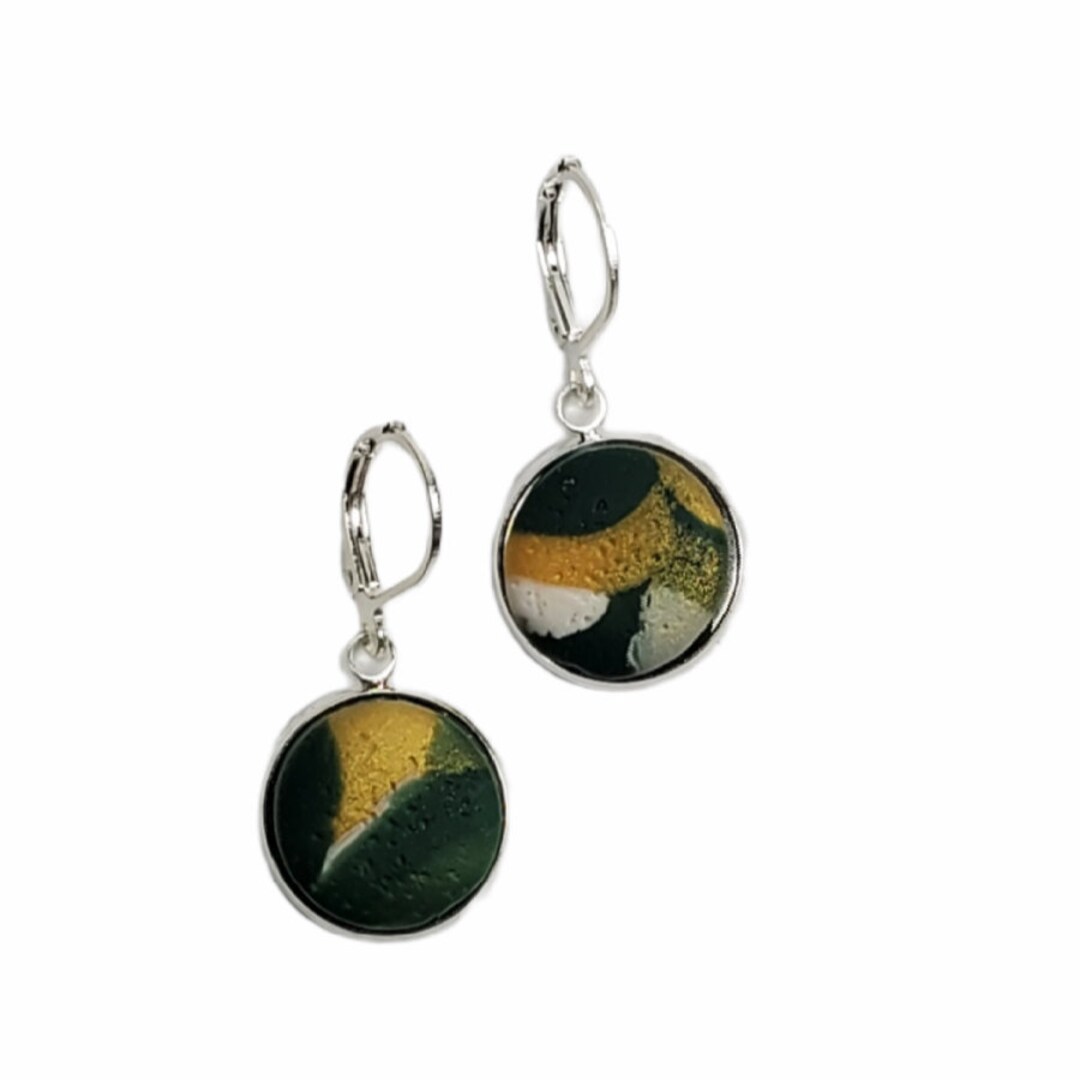 Milwaukee Bucks Round Bezel Dangle Earring - Bucks Inspired - Polymer ...