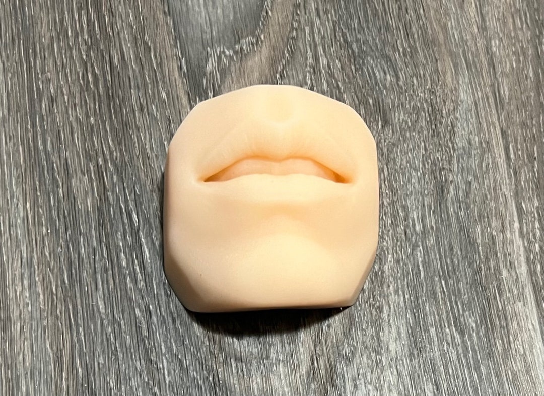 Lifelike Life Size Human Silicone Mouth Prosthetic Made of Platinum ...