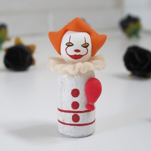 Pennywise Peg Doll, IT Clown Figurine, Horror Collection, Scary Movie ...