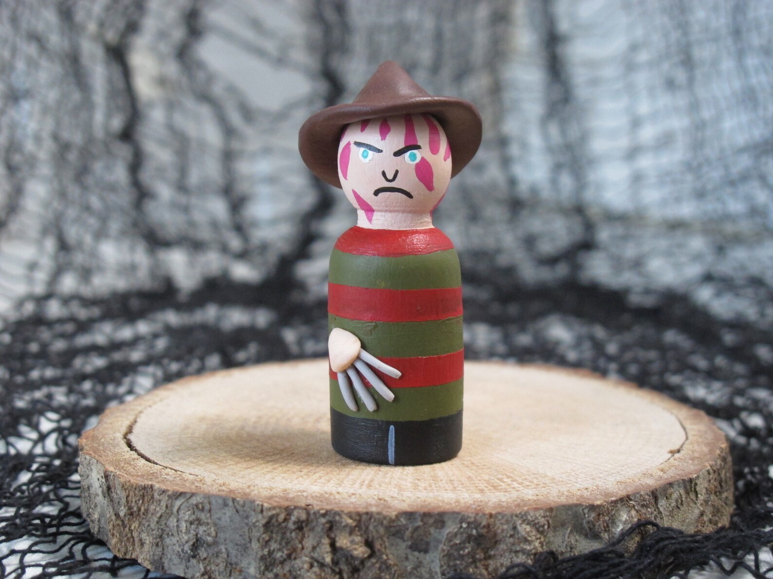 Freddy Krueger Peg Doll, Nightmare on Elm Street Keepsake Horror ...