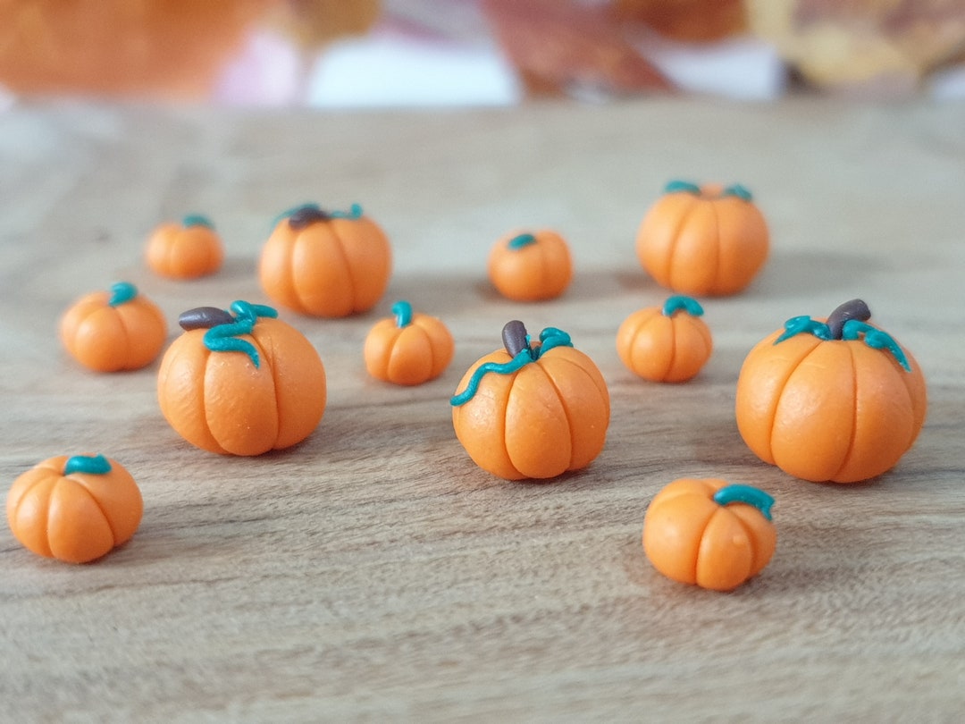 Miniature Pumpkin for Halloween Dollhouse Decor, Polymer Clay Mini ...