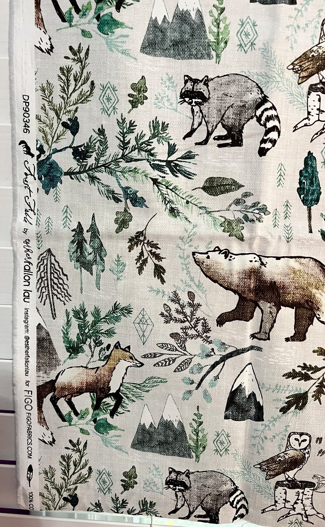 Wild Life Forest Fable DP90346 - Etsy