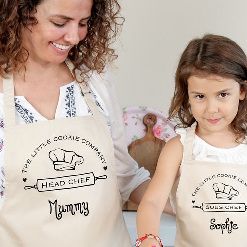 Personalised Matching Family Apron With Names / Mother's - Etsy