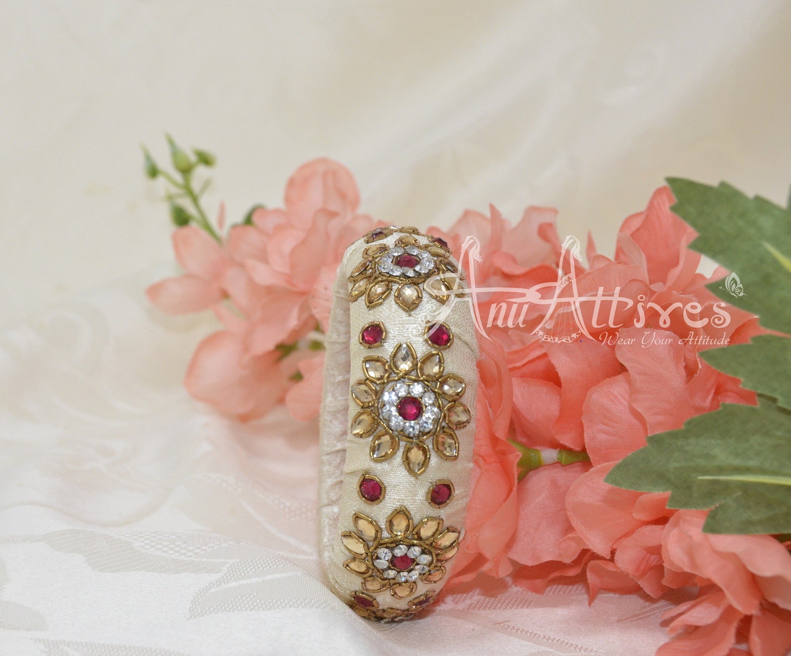 Maggam Work Bangles [hand Crafted for Festive Look] - Etsy