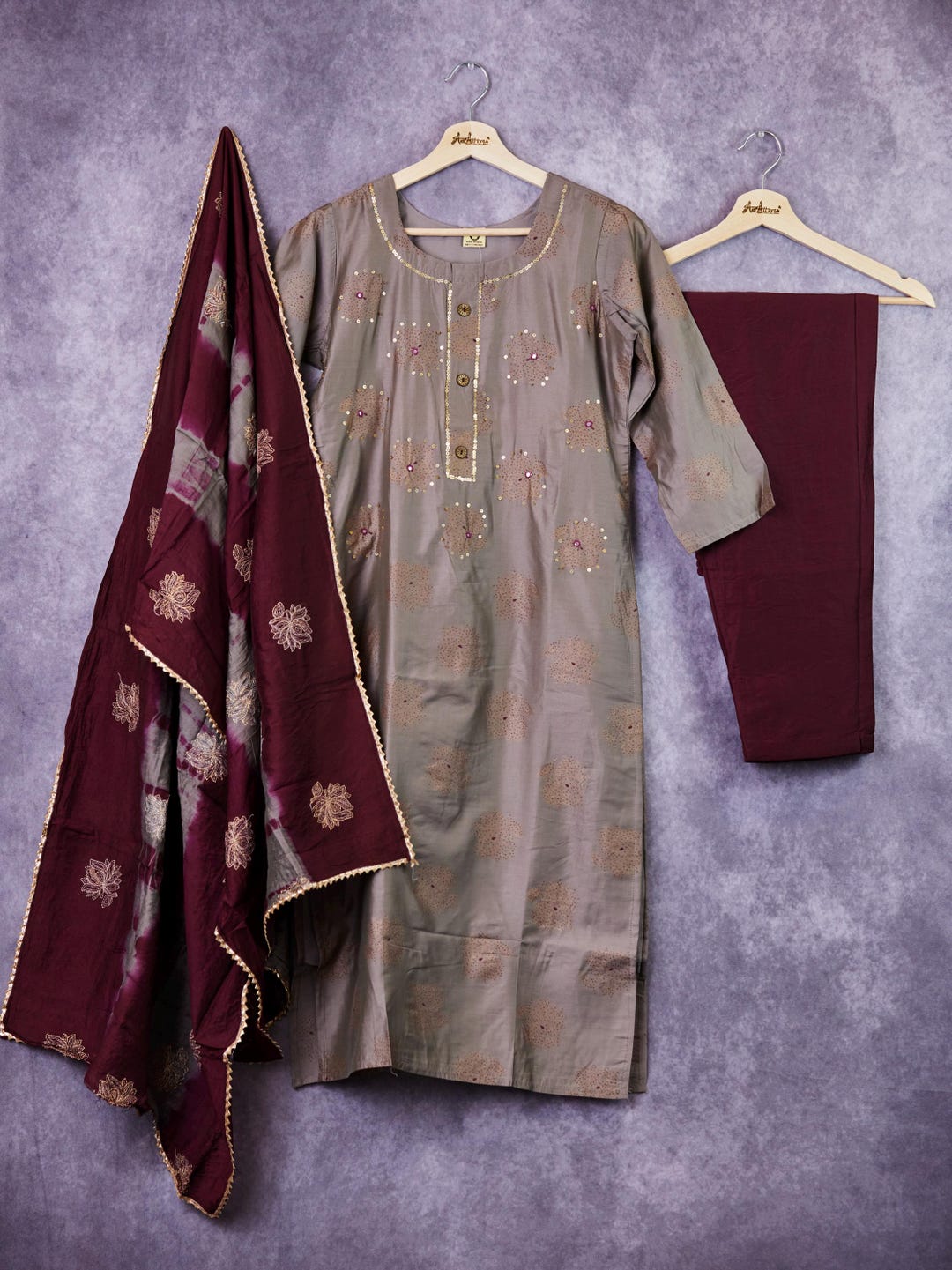 Ash Muslin Kurta Set: Maroon Dupatta, Minimal Work Ethnic Wear - Etsy
