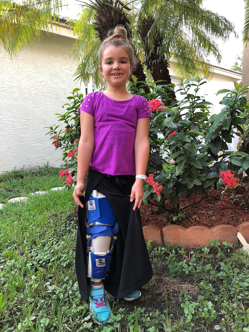 Adaptive pants for girls for external leg hardware casts | Etsy