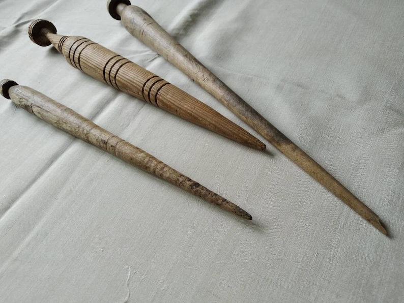 Blanks natural wood spindles Ancient spindle with real traces of time ...